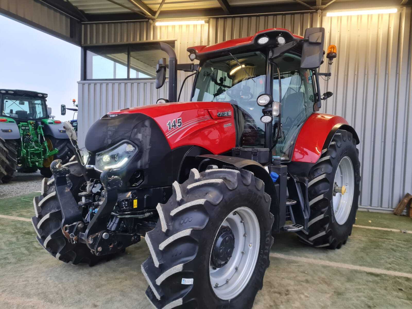 Tracteurs et materiels agricoles d'occasion en vendée