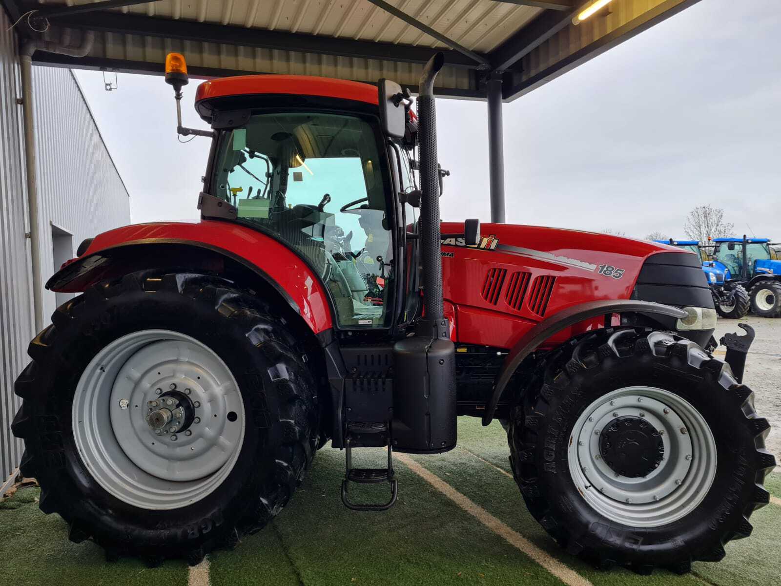 CASE IH PUMA 185