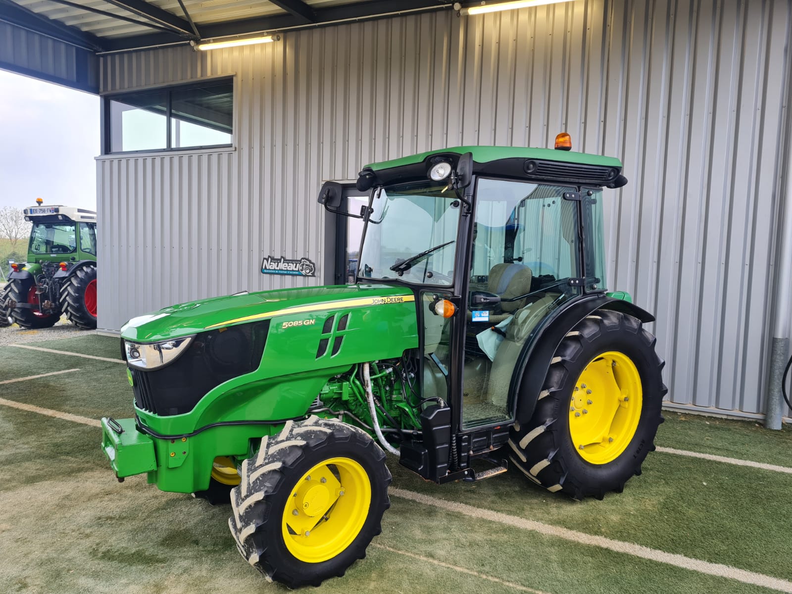 Tracteurs matériels